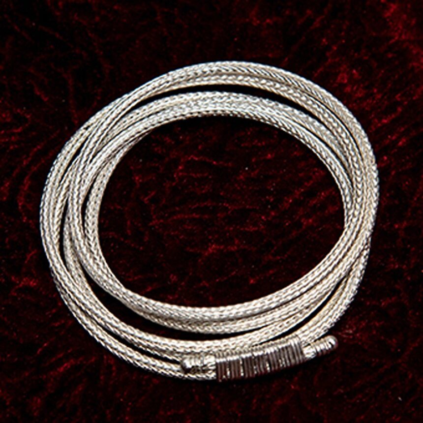 Silver Waist Thread - Silveratha